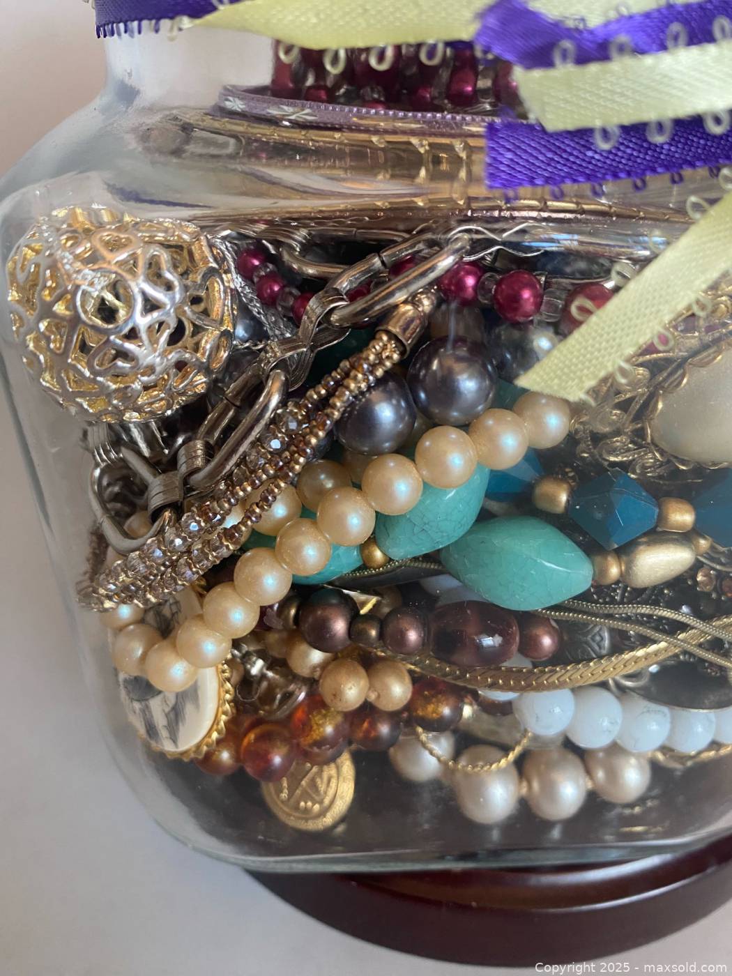 Costume and Vintage Jewelry Jar | Maxsold