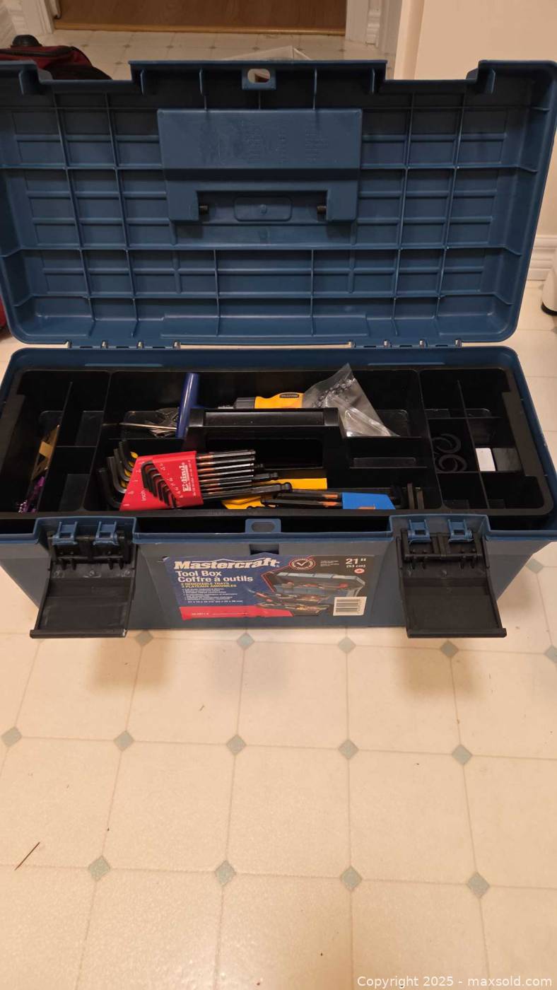 Mastercraft 21 Inch Plastic Tool Box with Assorted Tools and Trays ...