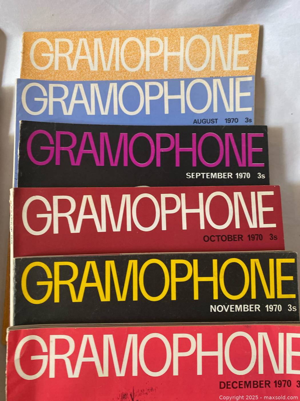 1970 Gramophone magazine complete year | Maxsold