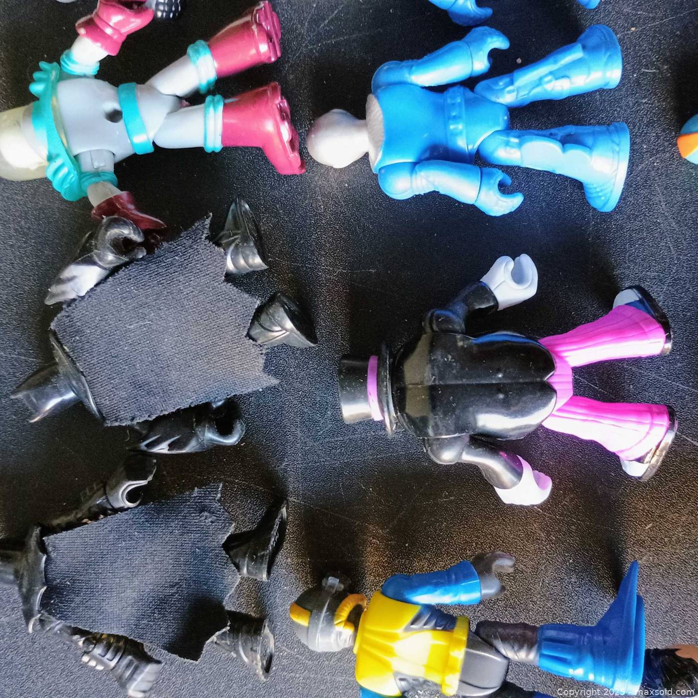 Fisher-Price Imaginext 15-piece action figure lot | Maxsold