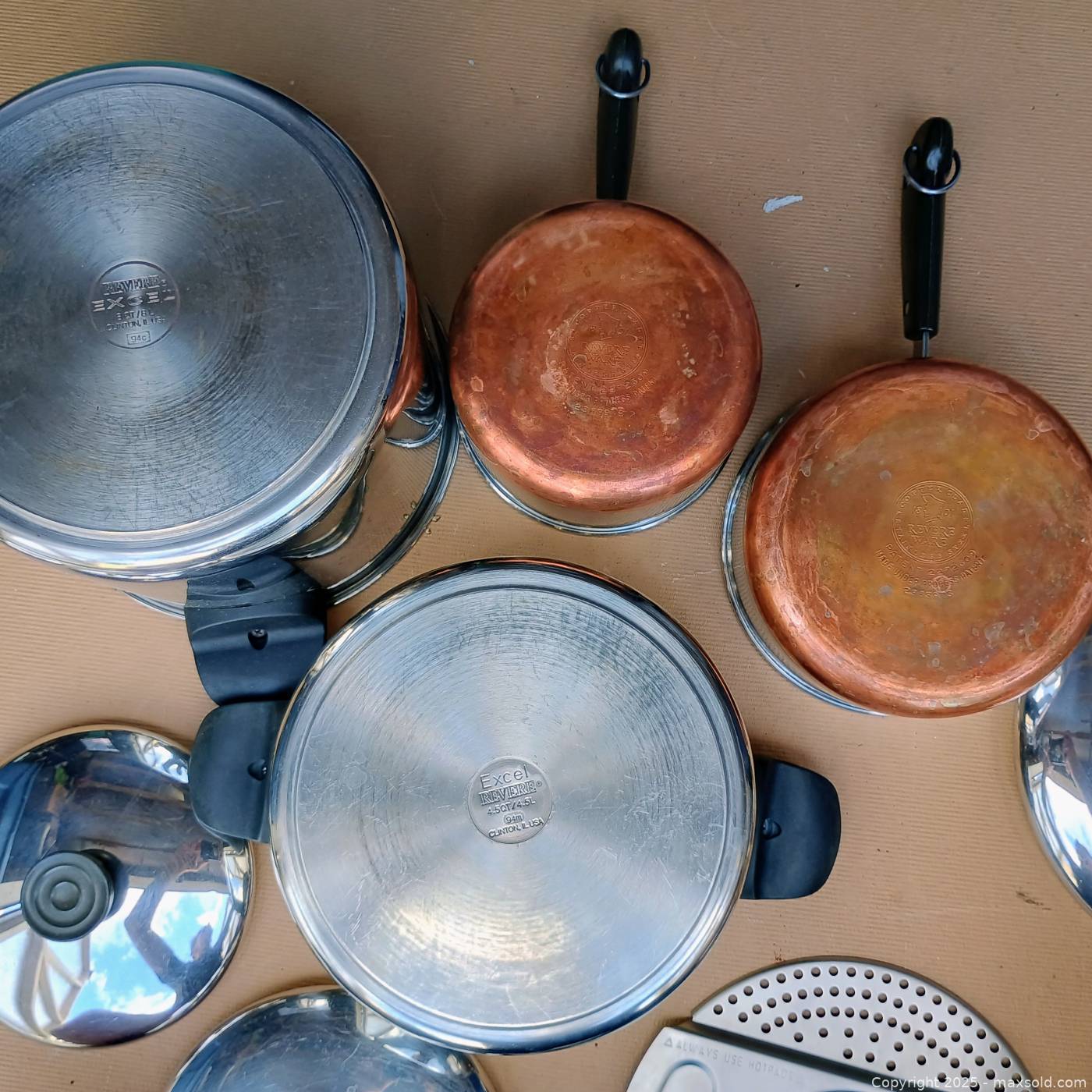 Revere Ware 4 pots with lids | Maxsold