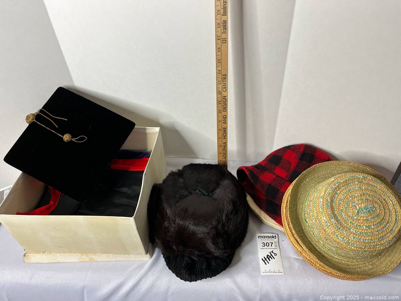 Lot of 4 Vintage Assorted Hats Including Graduation Cap, Faux Fur Hat ...
