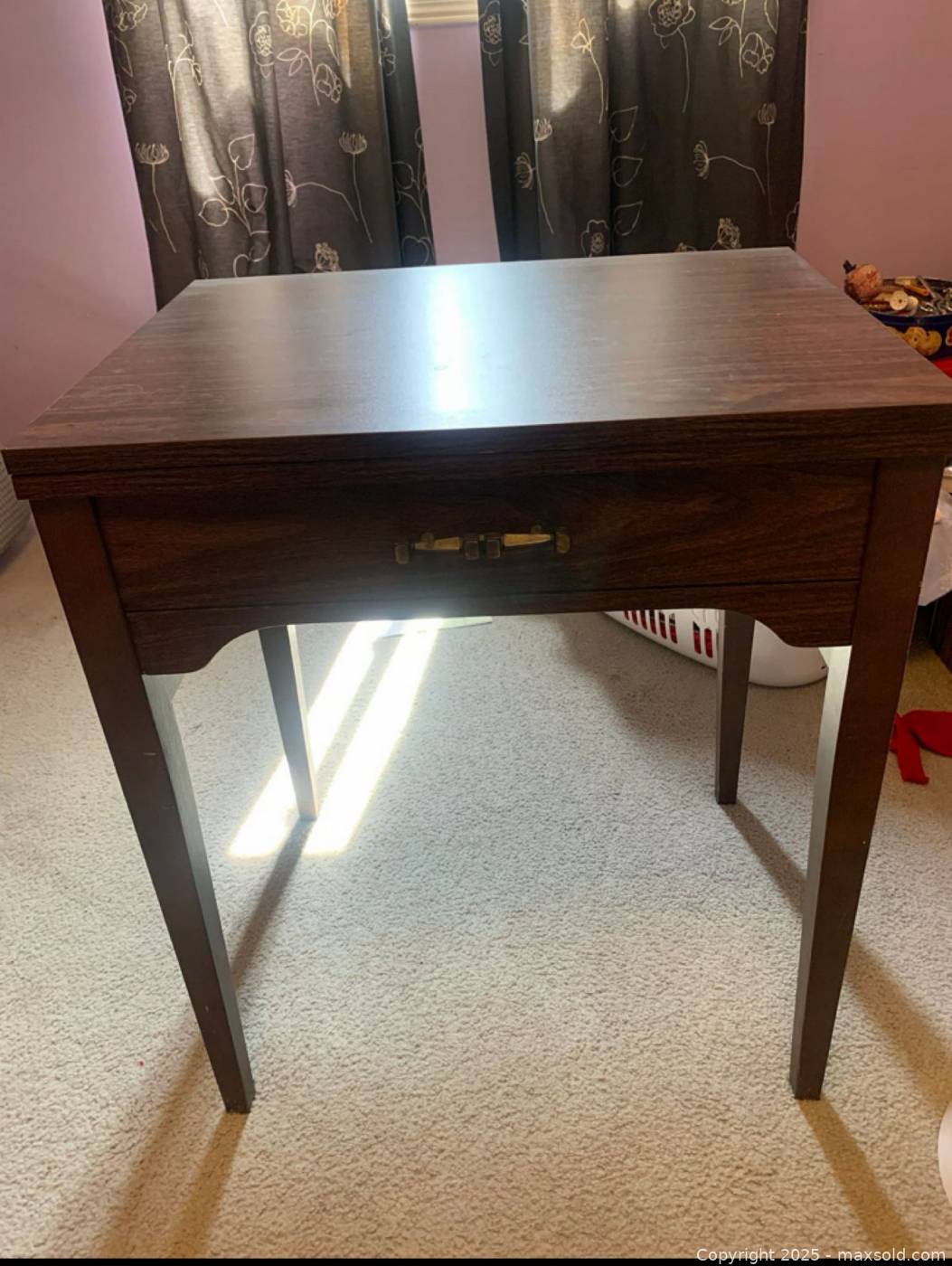 Kenmore sewing machine with table | Maxsold