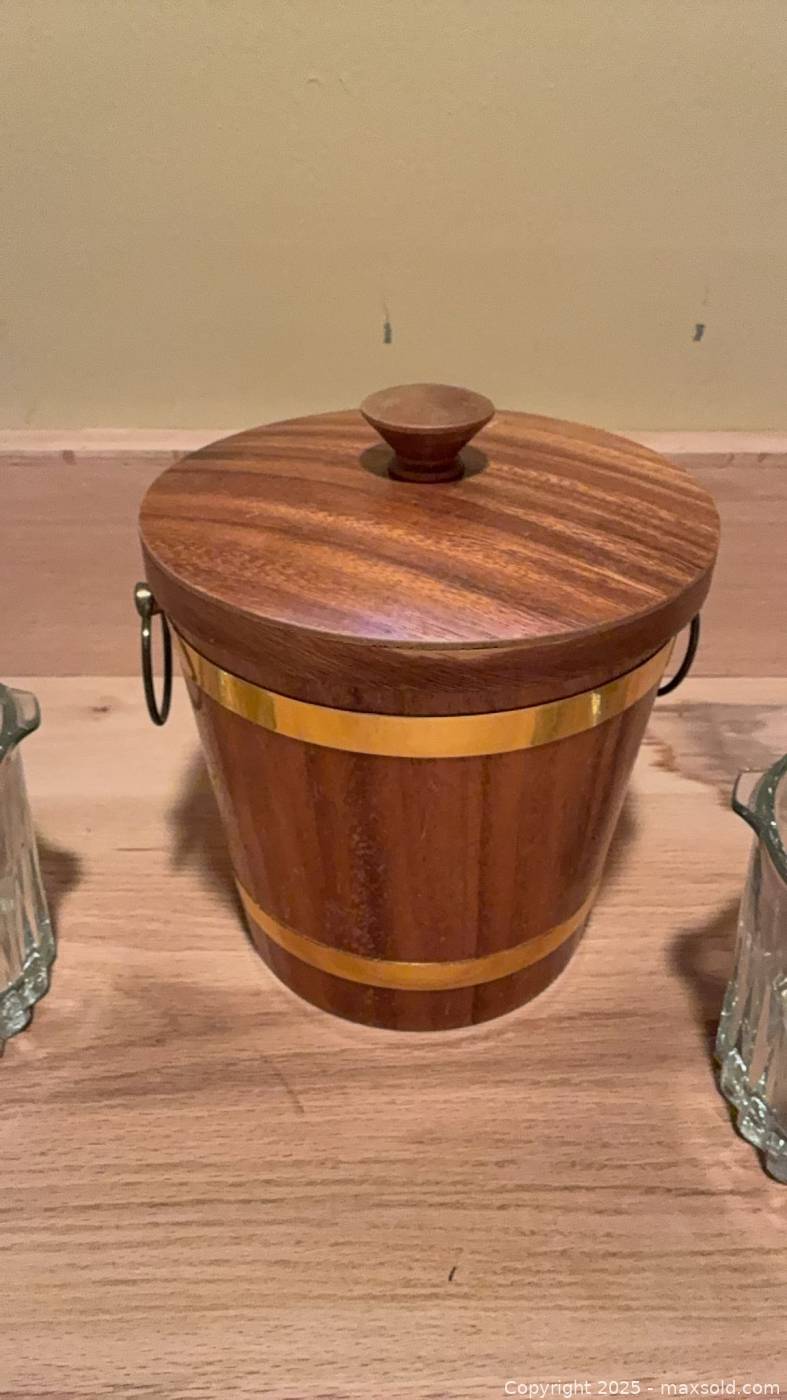 Wood Ice Bucket With Lid & Ribbed Glass Bowls | Maxsold