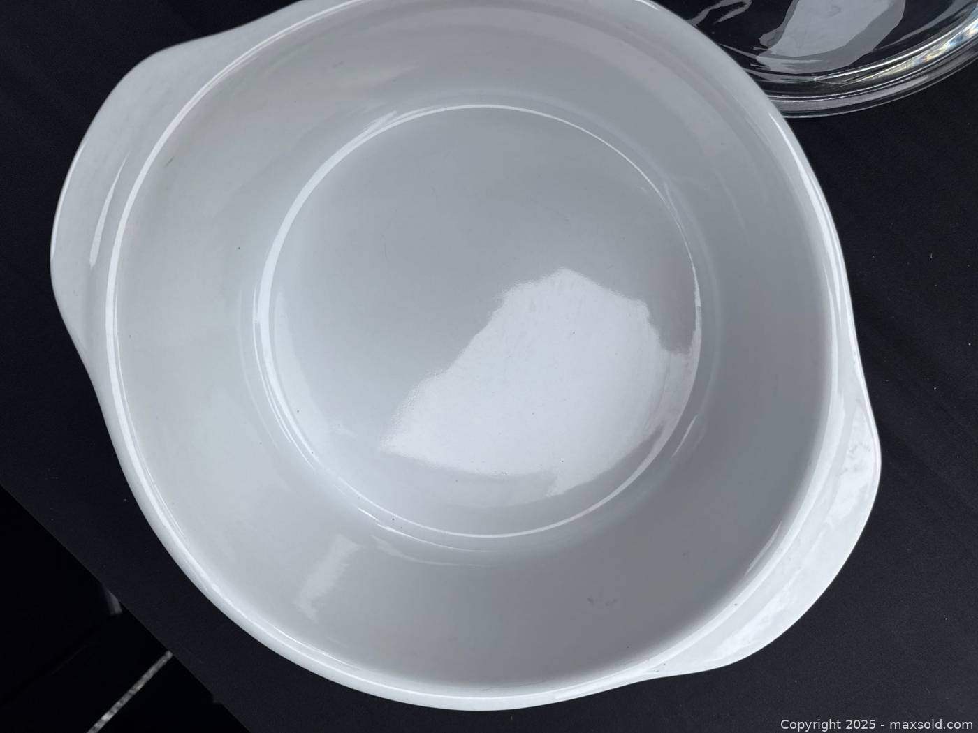 Blue CorningWare stoneware casserole with glass lid 10" | Maxsold