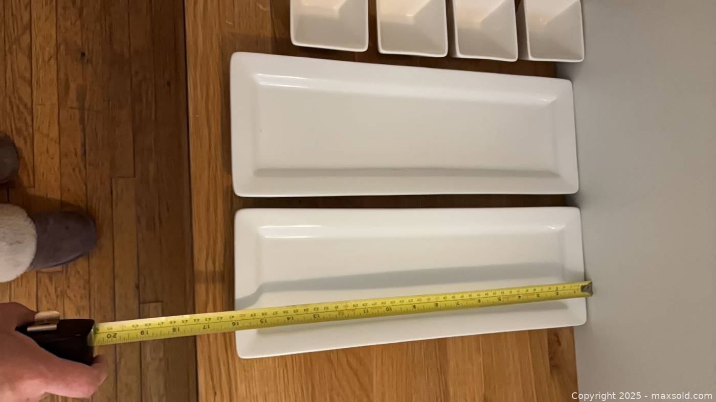 White ceramic serving dish set, 12-piece | Maxsold