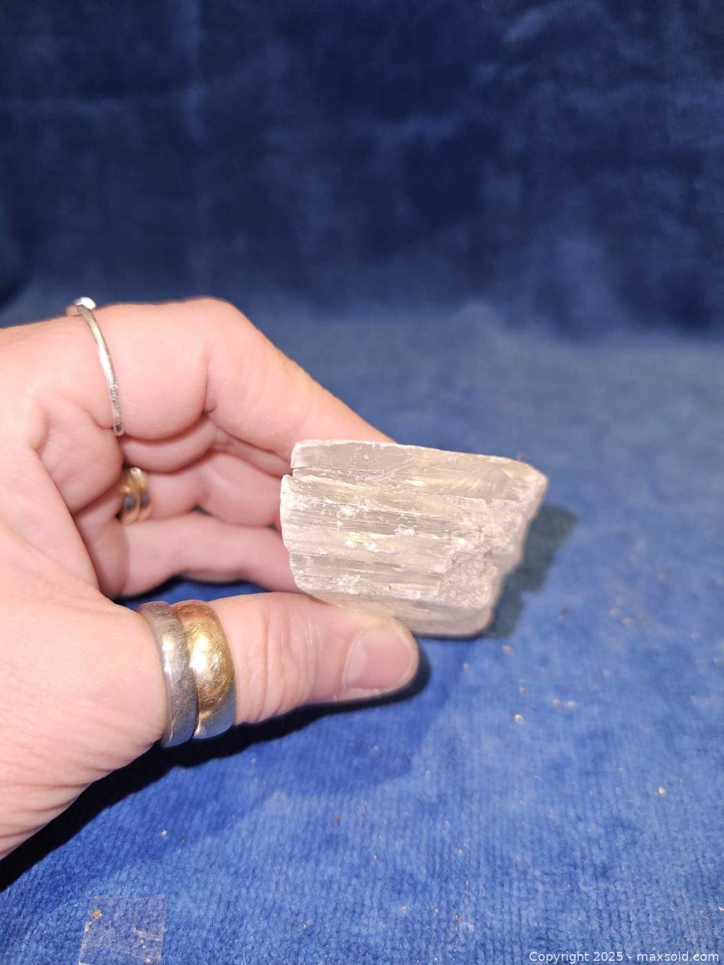 Gypsum crystal mineral specimen | Maxsold