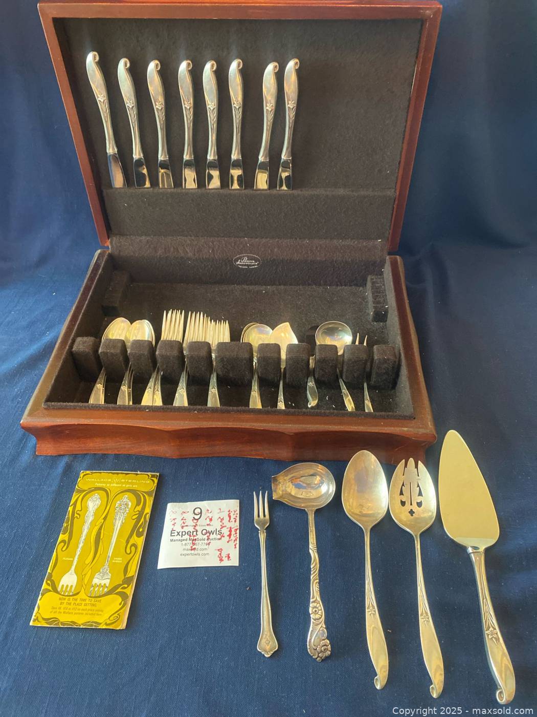 Wallace Sterling silverware set | Maxsold
