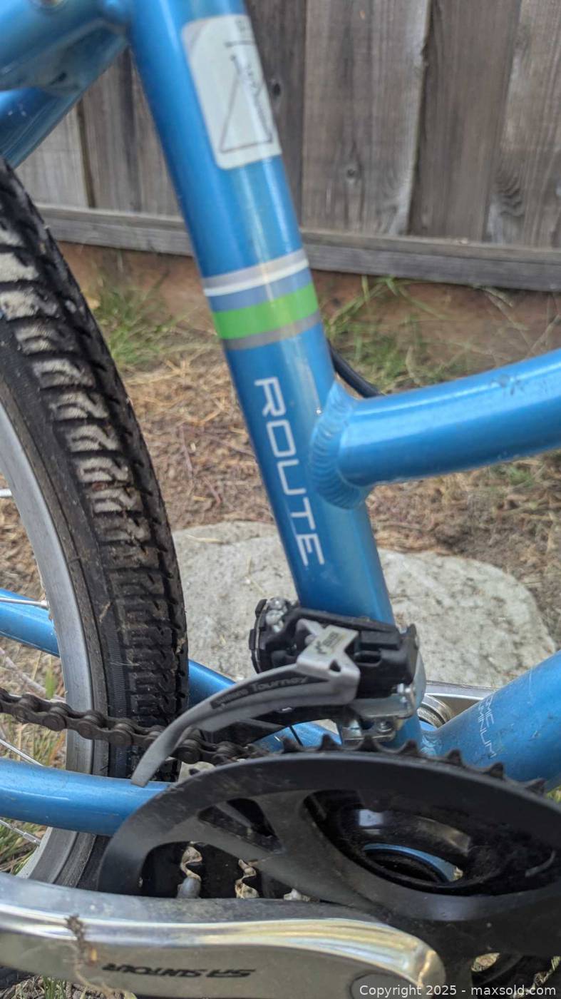 Raleigh Route 18-speed bicycle | Maxsold
