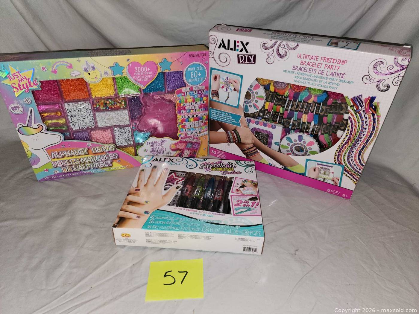 ALEX craft kits and Just My Style bead set | Maxsold