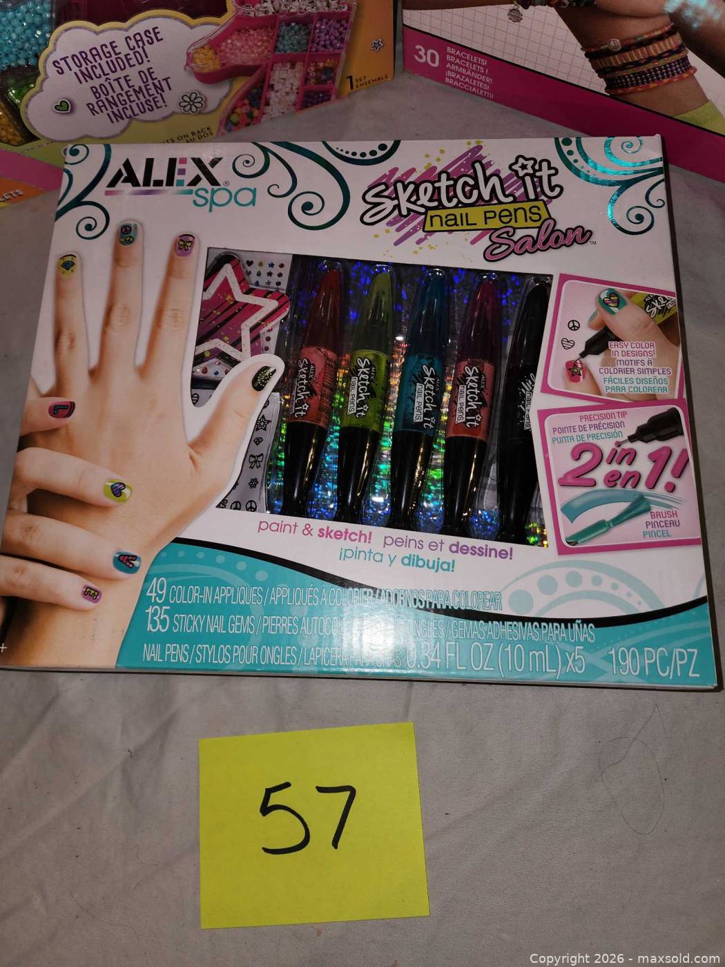 ALEX craft kits and Just My Style bead set | Maxsold