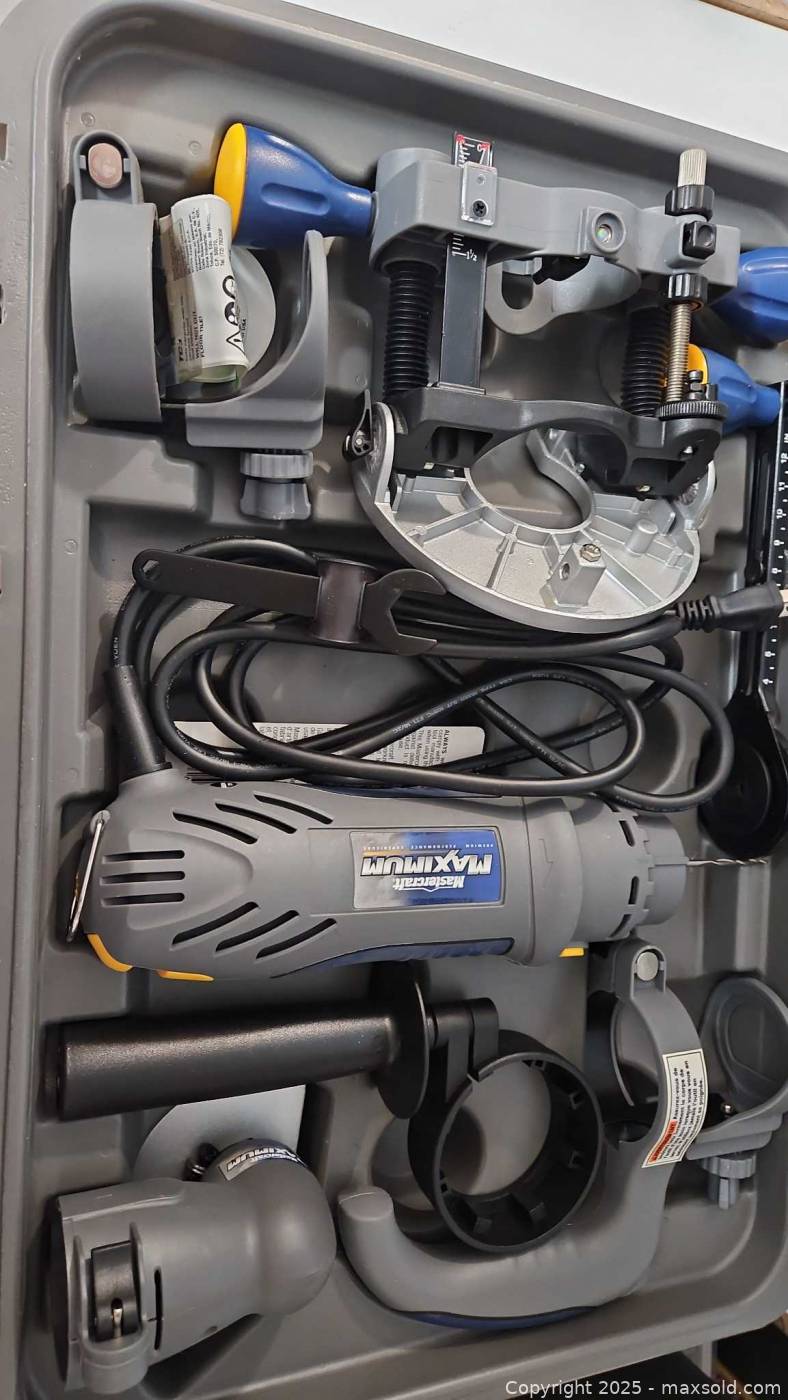 Mastercraft Maximum Spin Saw Kit with Accessories | Maxsold
