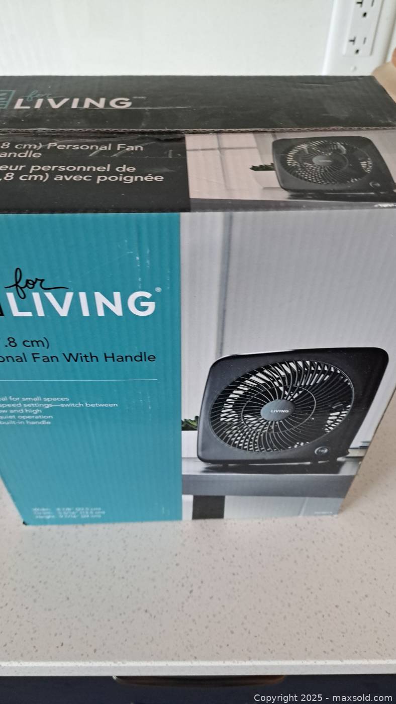 For Living 7-Inch Personal Fan With Handle | Maxsold
