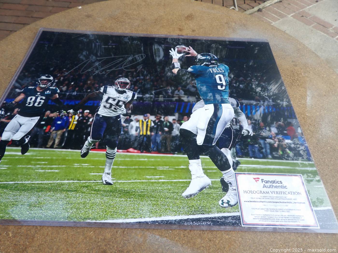 Philadelphia Eagles signed memorabilia lot | Maxsold