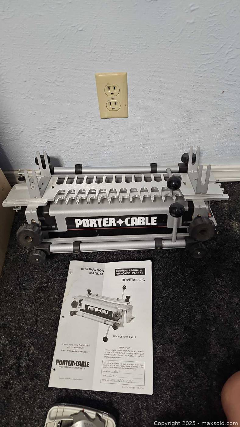 Porter-Cable 4212 dovetail jig with manual | Maxsold