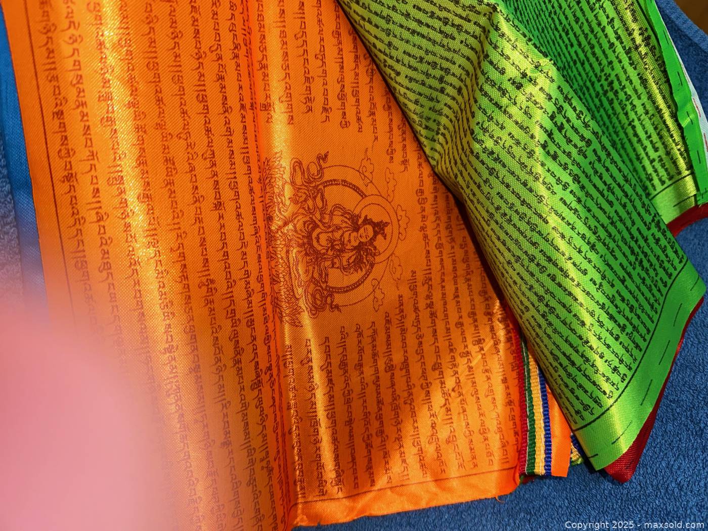 Tibetan Prayer Flags Strand | Maxsold