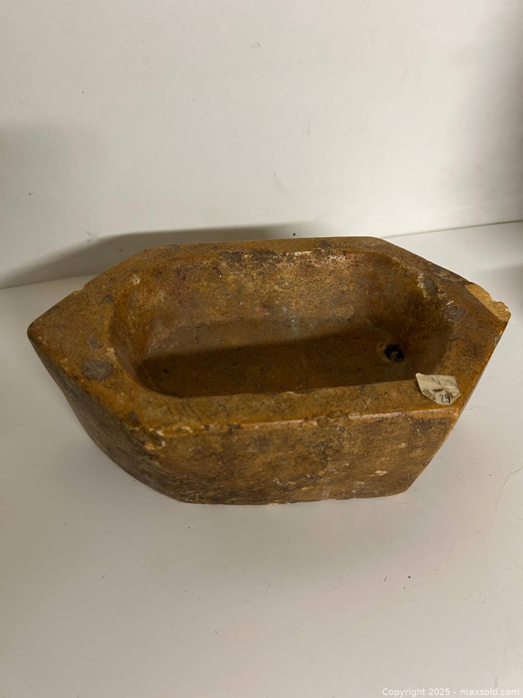 Vintage stone stone grinder basin 9.5" | Maxsold