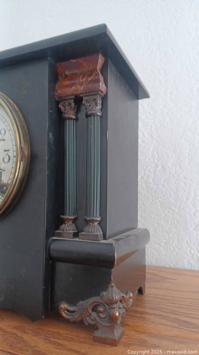 The Sessions Clock Co. Antique Early 20th Century Mantel Clock | Maxsold