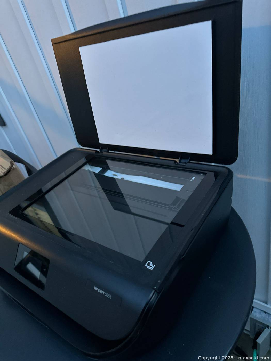 HP ENVY 5055 wireless inkjet all-in-one printer | Maxsold