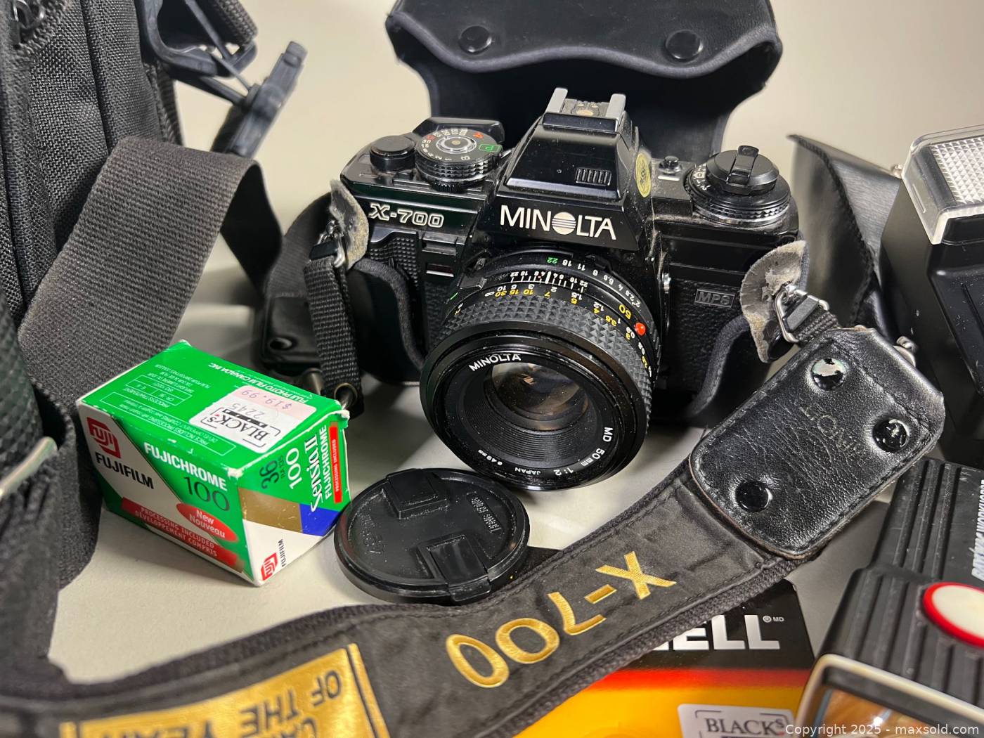 Minolta X-700 35mm Film Camera Kit with Lenses, Flash and Accessories ...