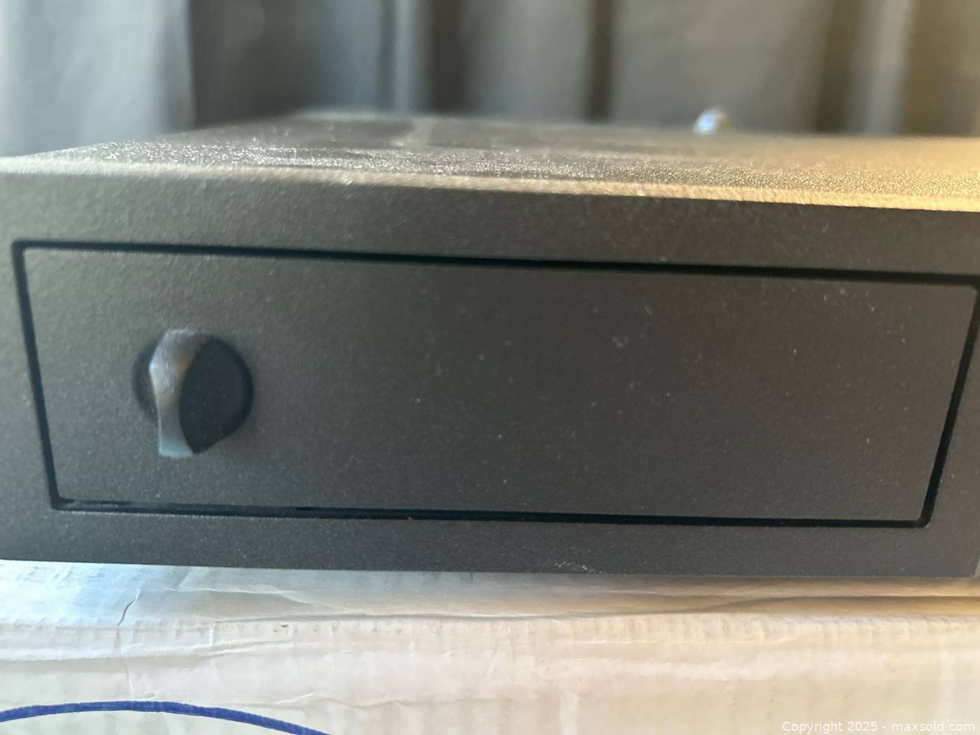 Naim CD5X CD player with accessories | Maxsold
