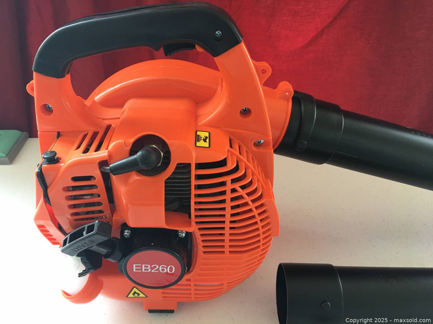 Gas Powered Leaf Blower EB260 With Accessories | Maxsold