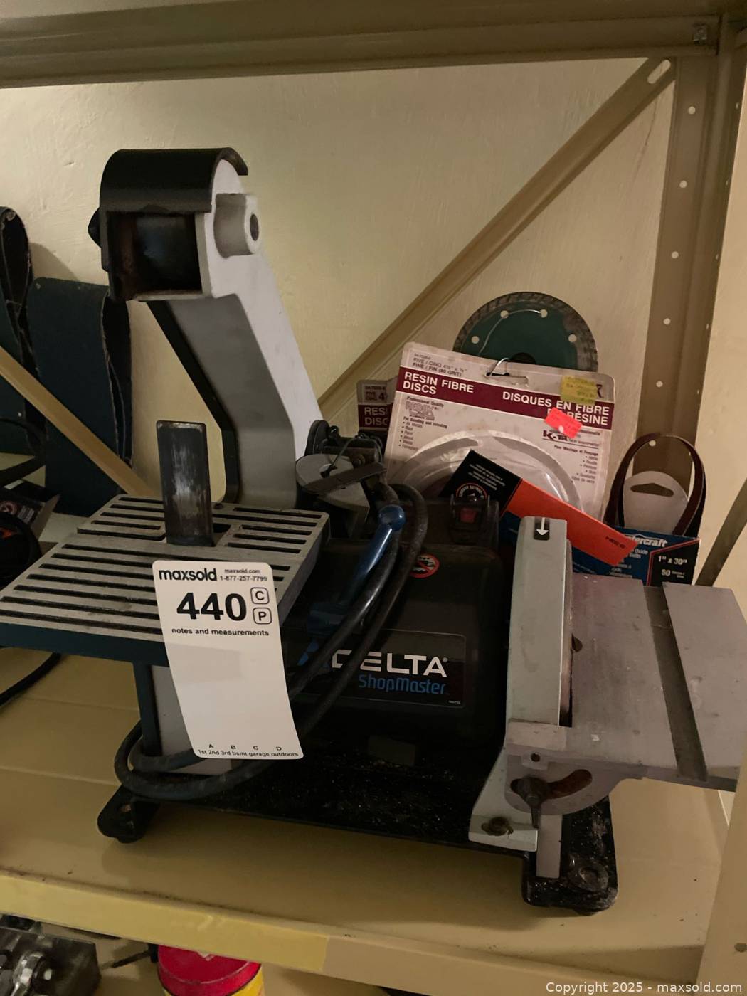 Delta ShopMaster bench grinder sander | Maxsold