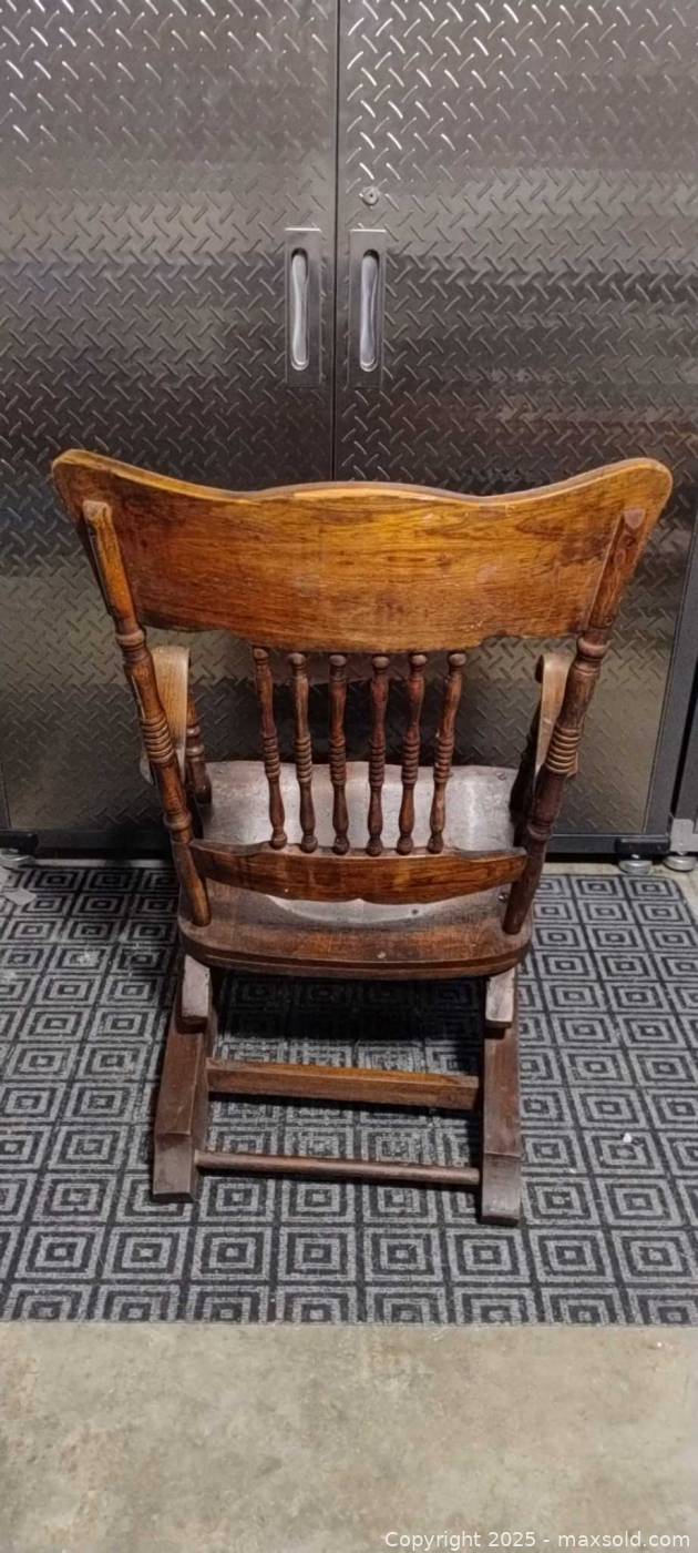 Solid Wood Spindle Back Rocking Chair | Maxsold
