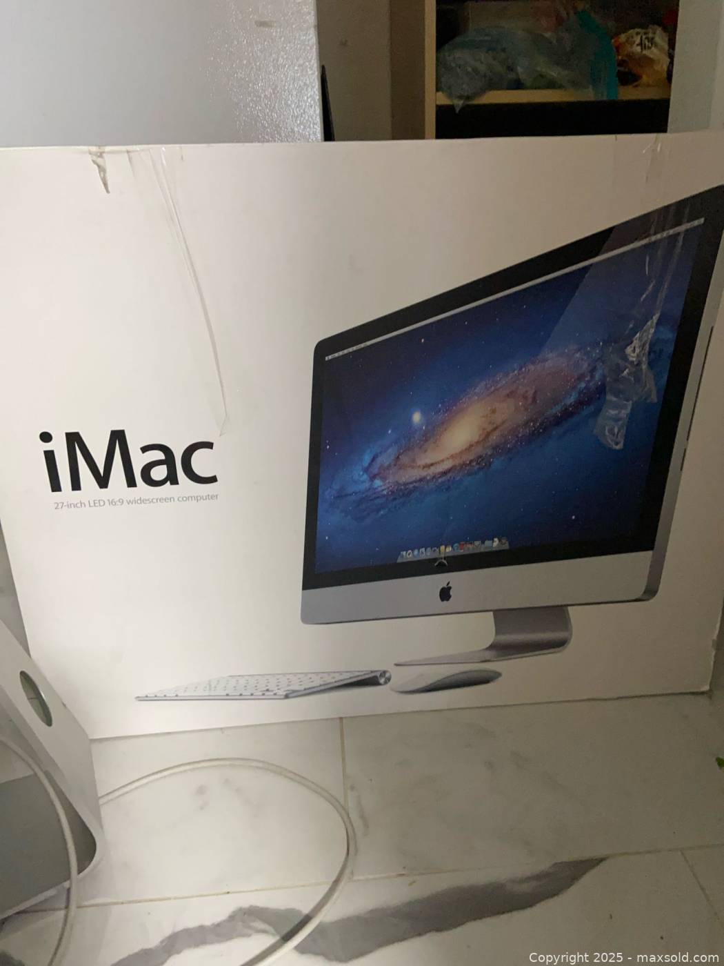 Apple iMac 27-Inch Desktop Computer For Parts | Maxsold