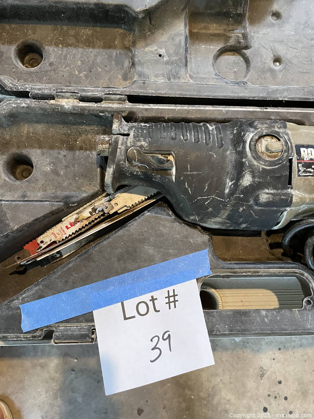 Porter-Cable Tiger Saw reciprocating saw with hard case | Maxsold