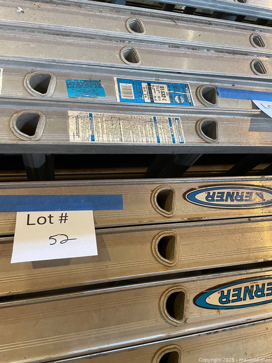 Werner 24-ft Aluminum Extension Ladder | Maxsold