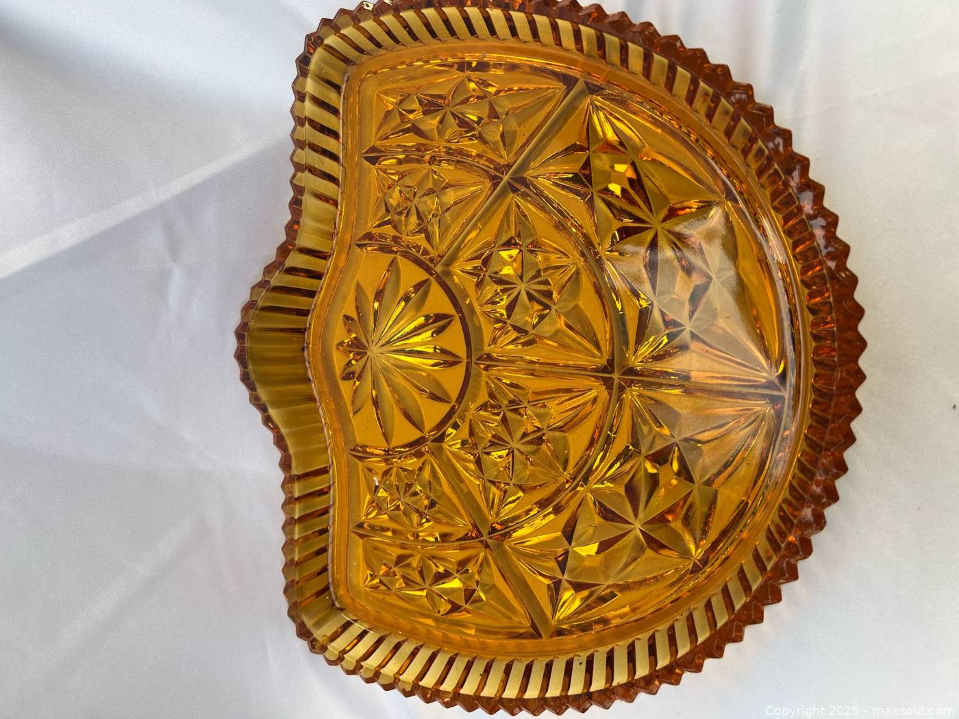 Vintage amber pressed glass serving dish | Maxsold