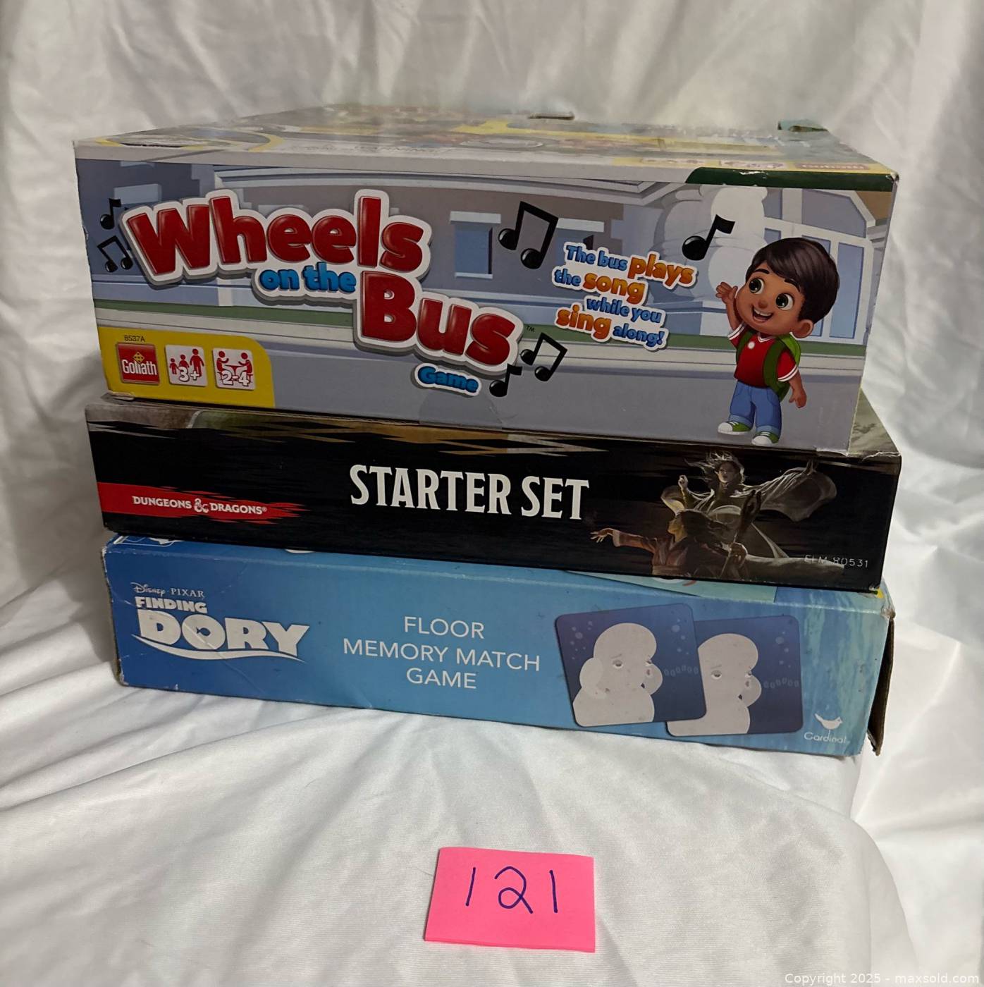 Dungeons & Dragons Starter Set, Wheels On The Bus Game, Finding Dory ...