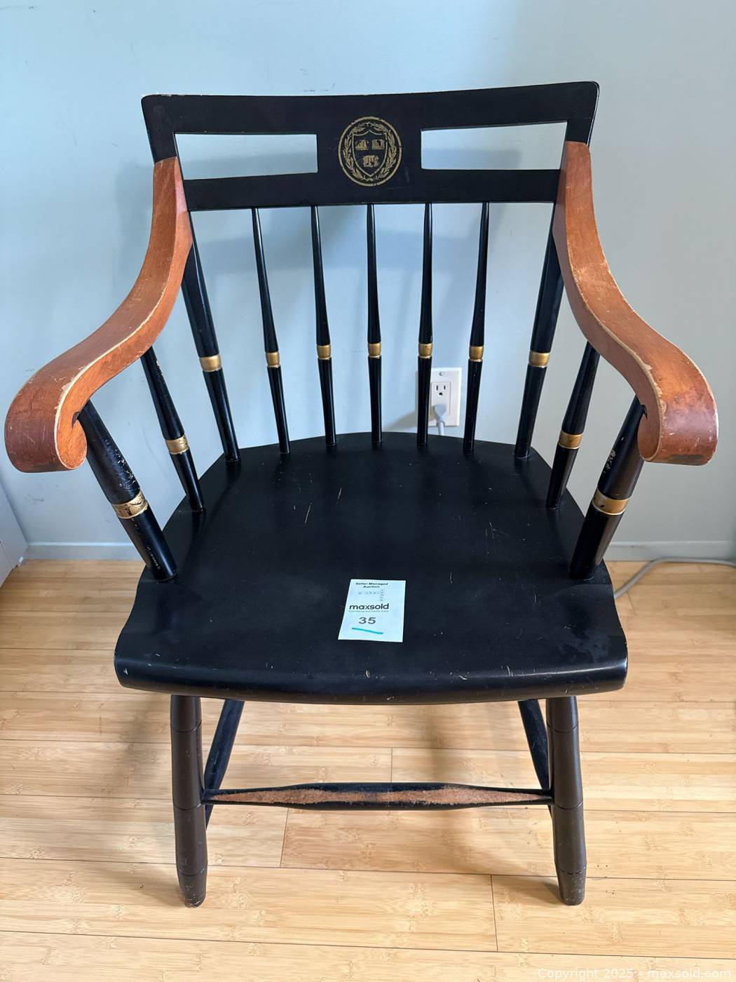 Harvard Classic Wooden Chair, black with gold | Maxsold