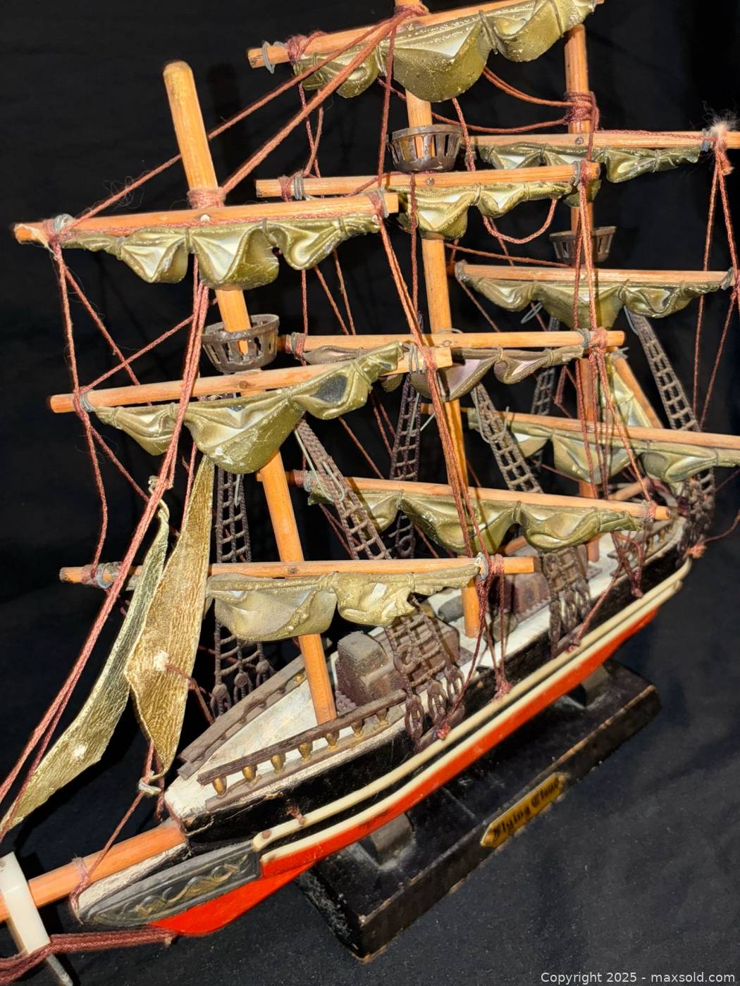 Model Flying Cloud clipper ship on stand | Maxsold
