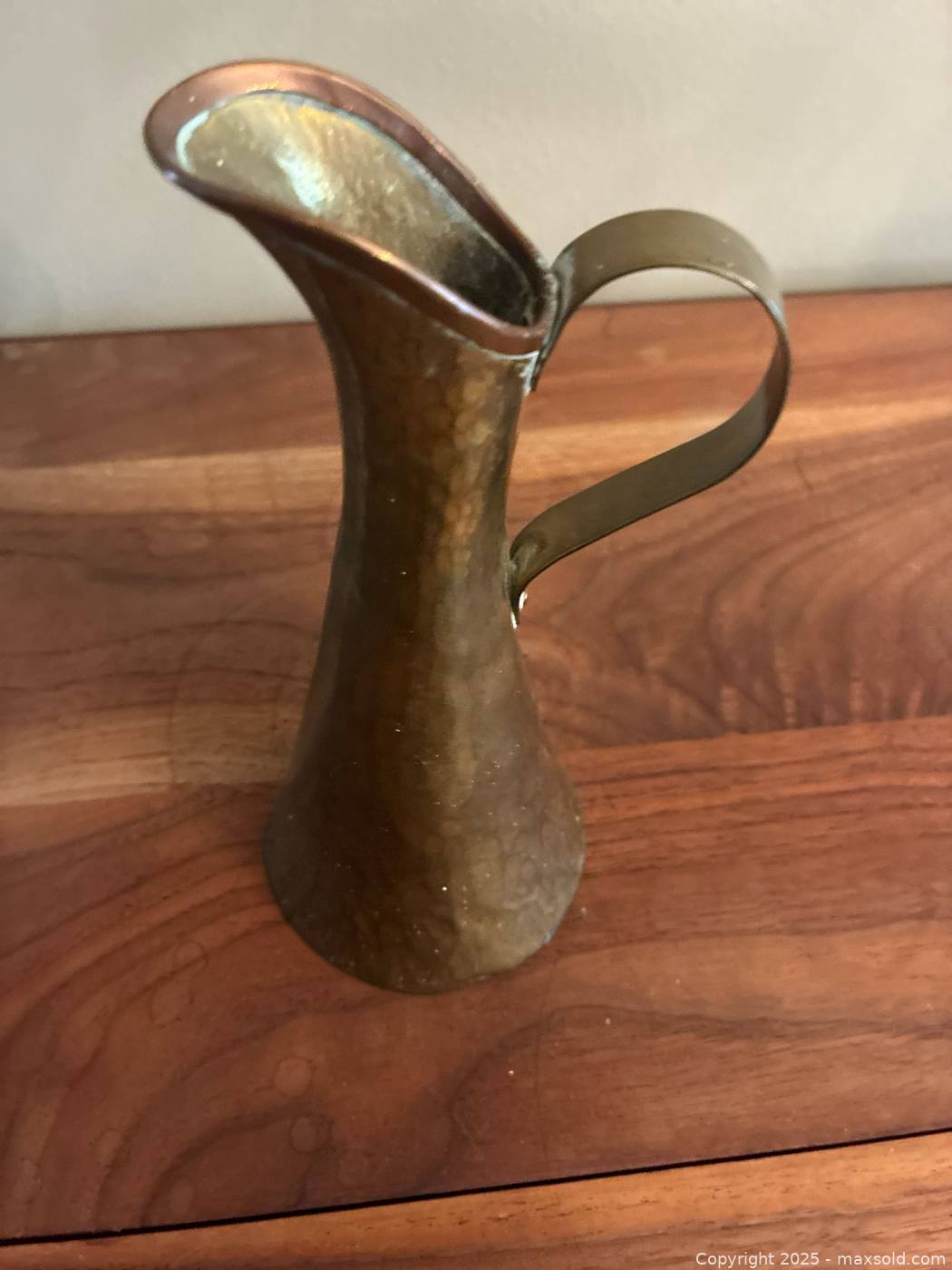 Patinated brass pitcher ewer 4–8 in | Maxsold