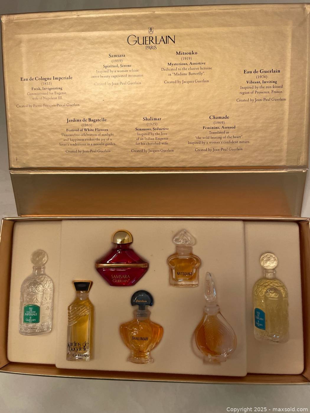 Five boxed miniature perfume gift sets | Maxsold