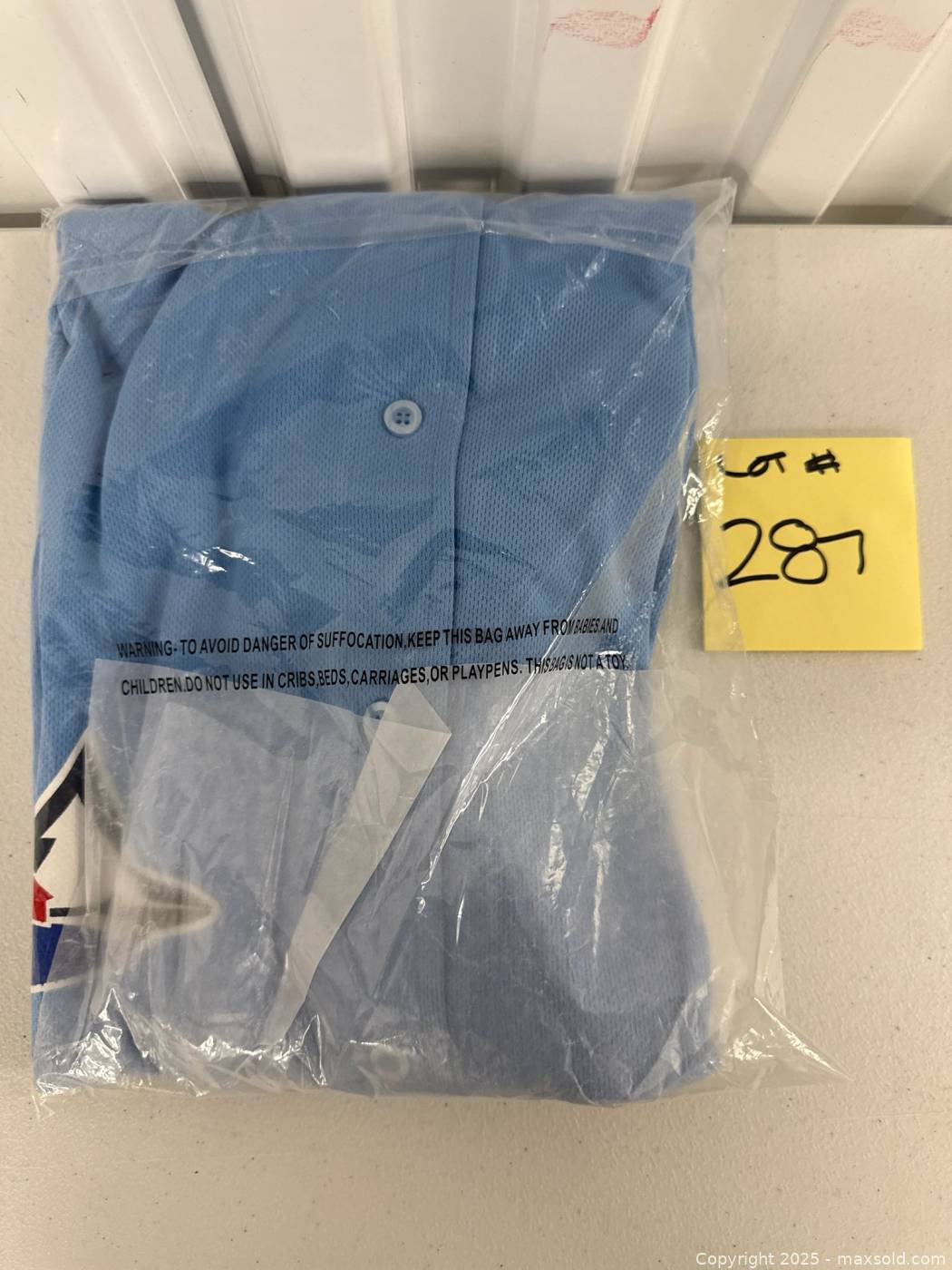 Toronto Blue Jays Danny Jansen Jersey XL & Sunglasses | Maxsold