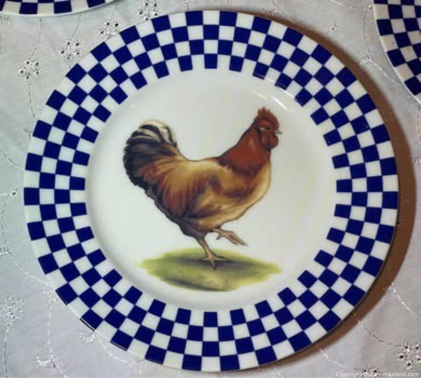 Williams-Sonoma blue check chicken plates, 4pcs | Maxsold