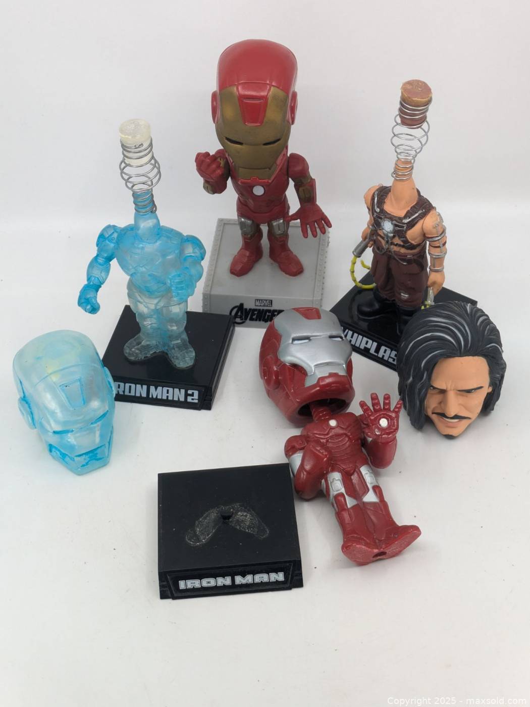 Funko Marvel bobbleheads for repair | Maxsold