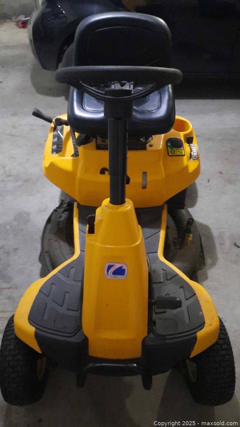 Cub Cadet 30" Riding Lawn Mower | Maxsold