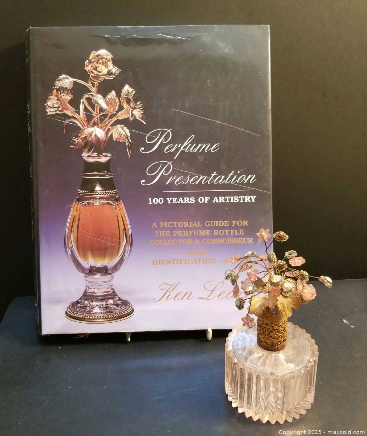 Perfume Presentation reference books and vintage pink ribbed perfume ...