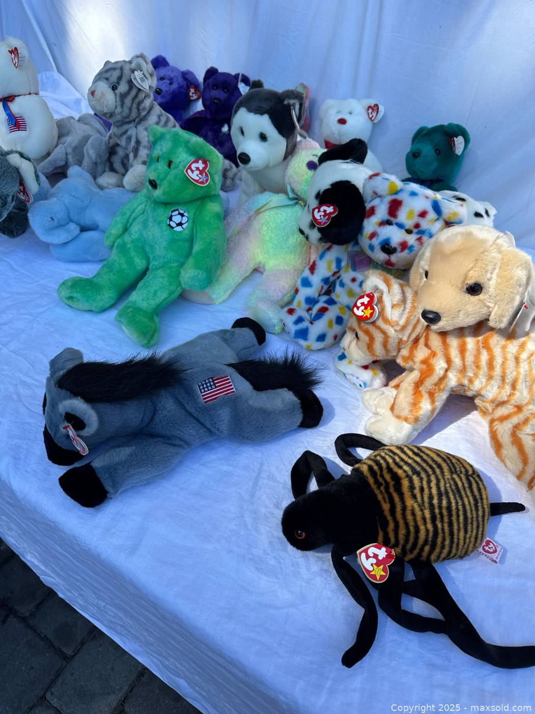 Ty 42 Beanie Buddies plush assortment | Maxsold