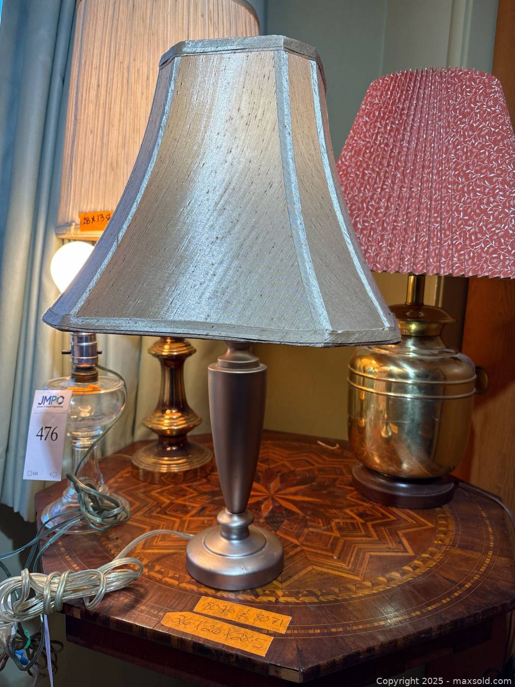 Four assorted table lamps 15"–28" | Maxsold