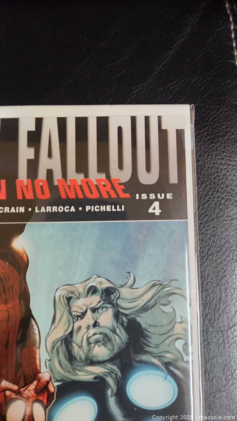 Marvel Ultimate Fallout #4 Facsimile Comic | Maxsold