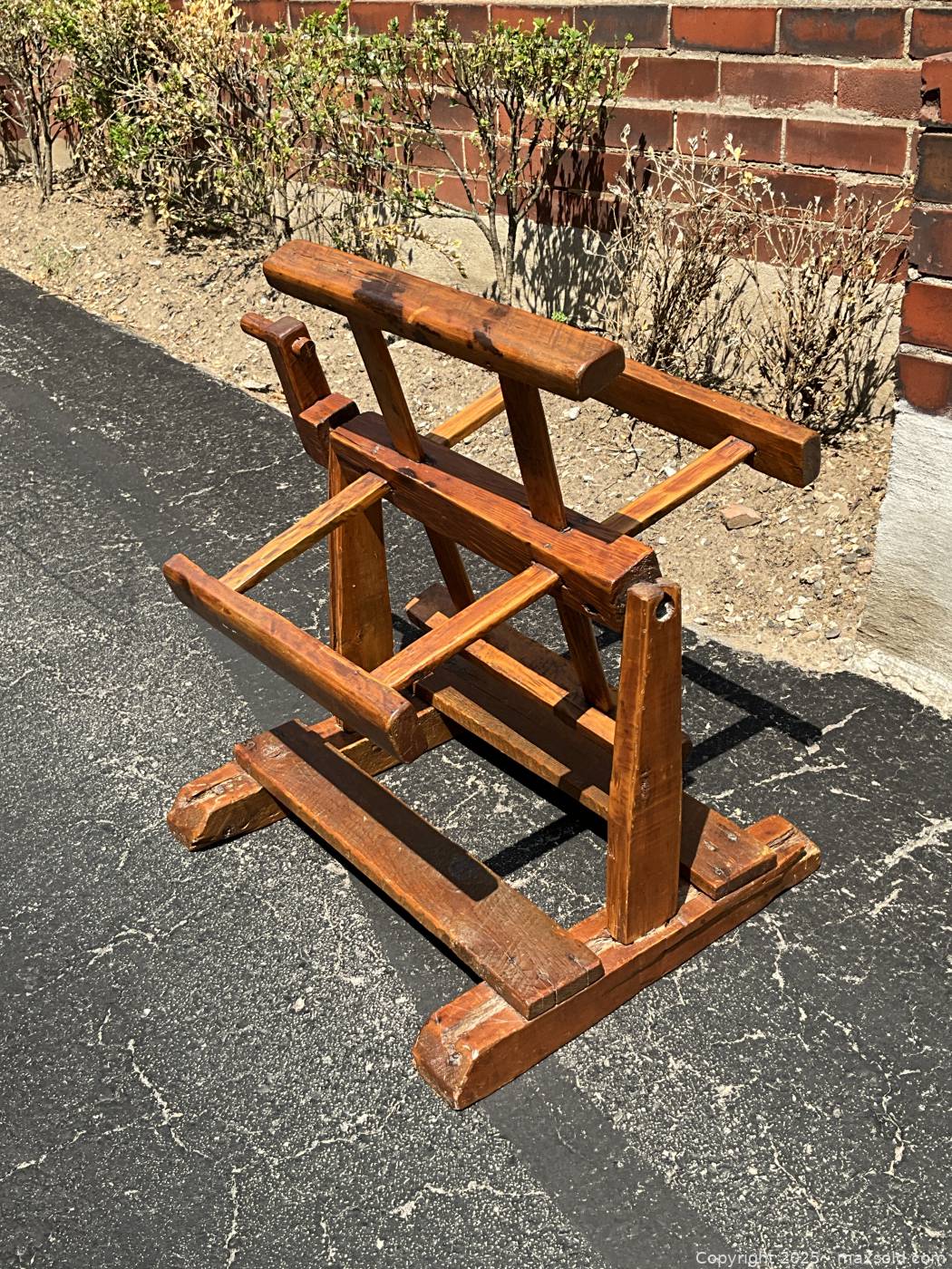 Antique pine wool winder with crank | Maxsold