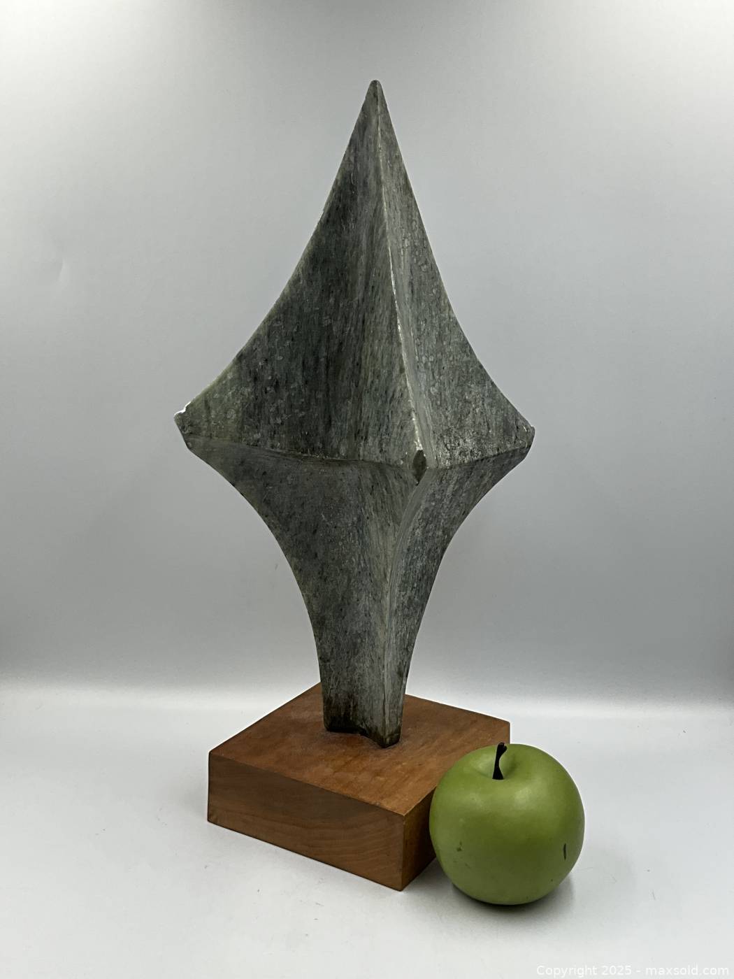 Mid-Century stone diamond sculpture | Maxsold