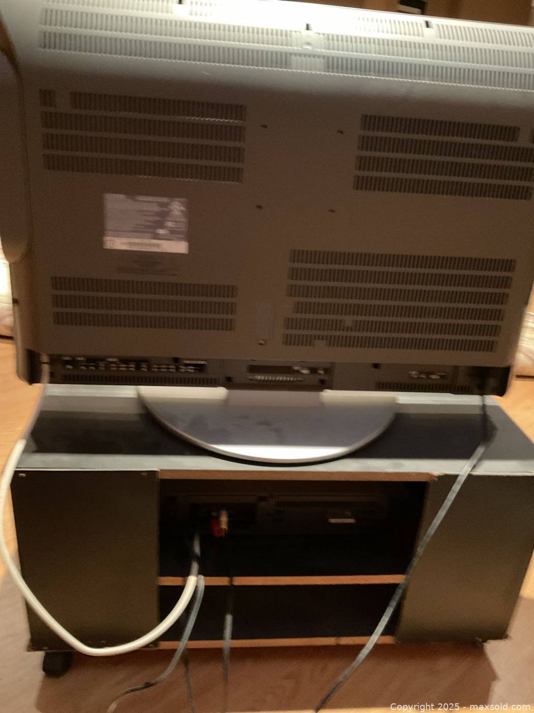 Citizen 30-39" Television, Stand, VHS Player | Maxsold