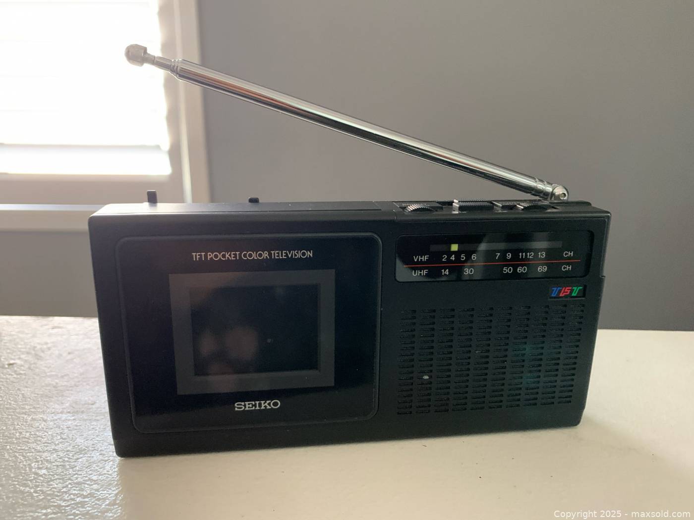 Seiko TFT Pocket Color Television | Maxsold