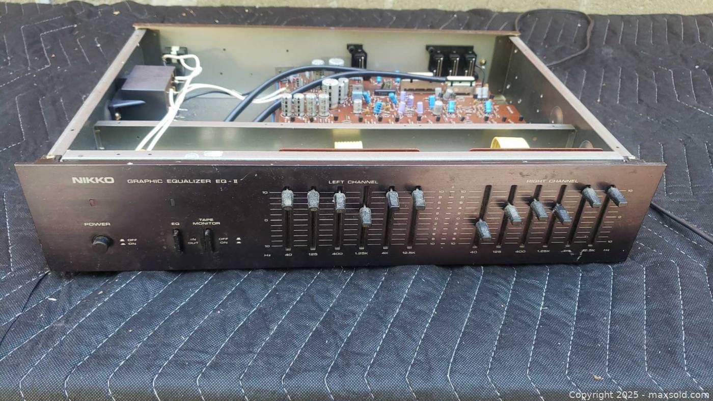 Nikko EQ-8E II Graphic Equalizer | Maxsold